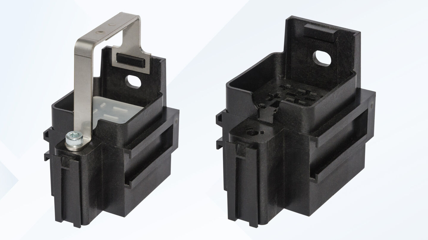 Socket from MRS Electronic